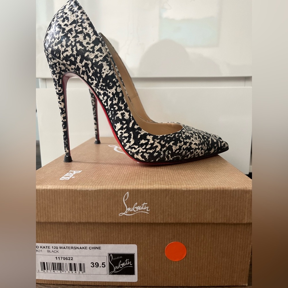Christian Louboutin So Kate Watersnake Pumps - Gem